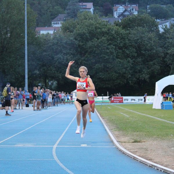 Leichtathletik Baden-Württemberg: Lisa Merkel mit Badischem Rekord und ...