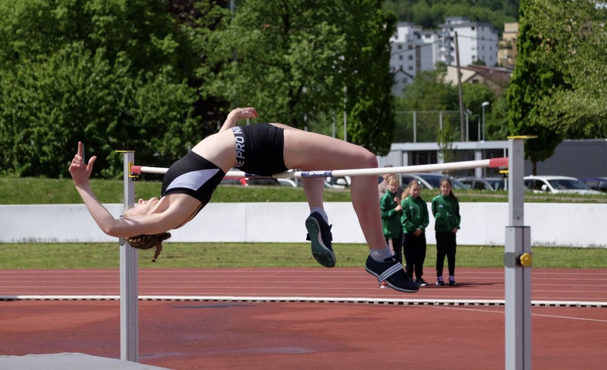 Leichtathletik Baden-Württemberg: Hochsprung-Eröffnungswettkampf der ...